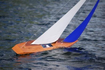 RC Racing Sailboat model | Tippecanoe Boats